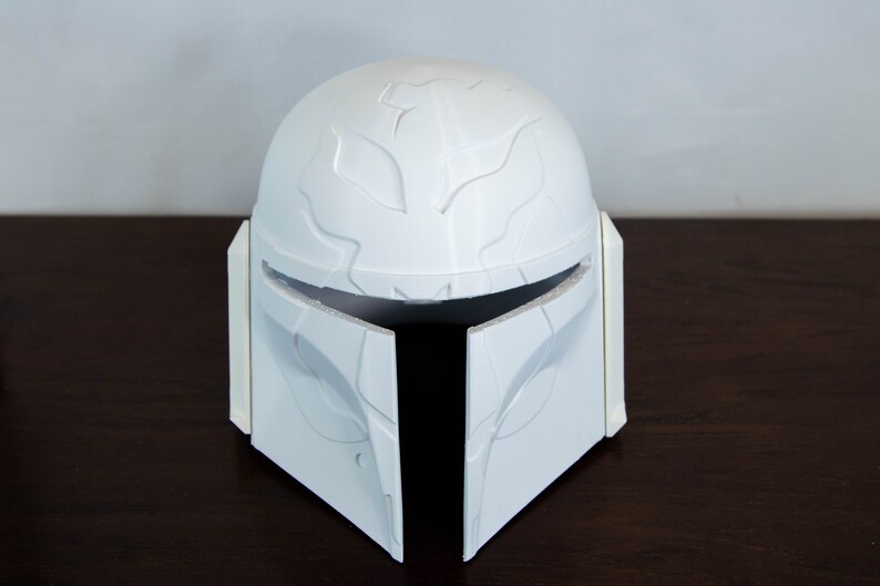 DIY Mandalorian Mythosaur Helmet - 3D Printed Custom Mandalorian Helmet ...