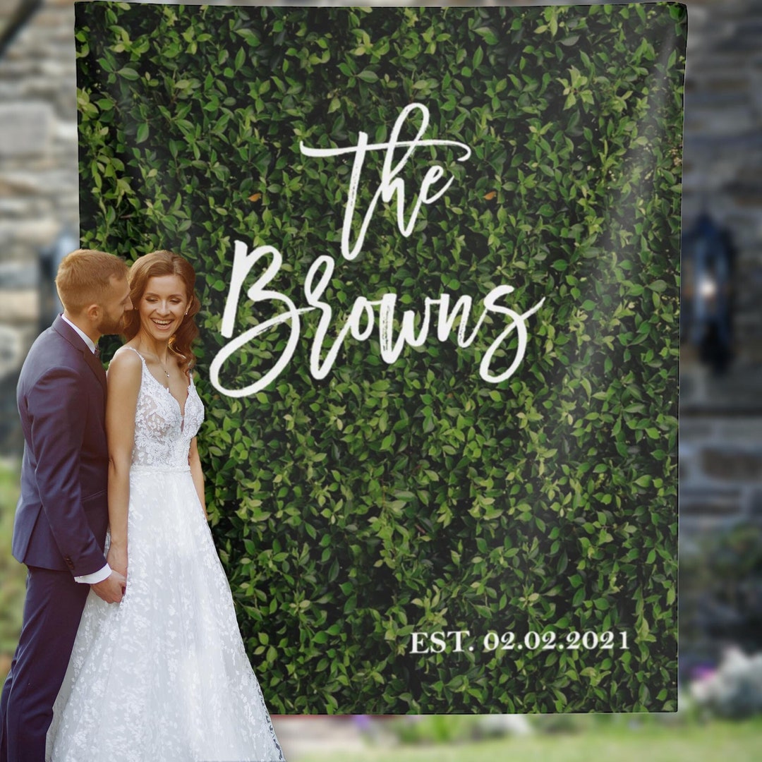 Wedding Name Sign Backdrop, Fabric Grass Wall, Wedding Hedge Backdrop ...