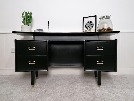 Upcycled desk store