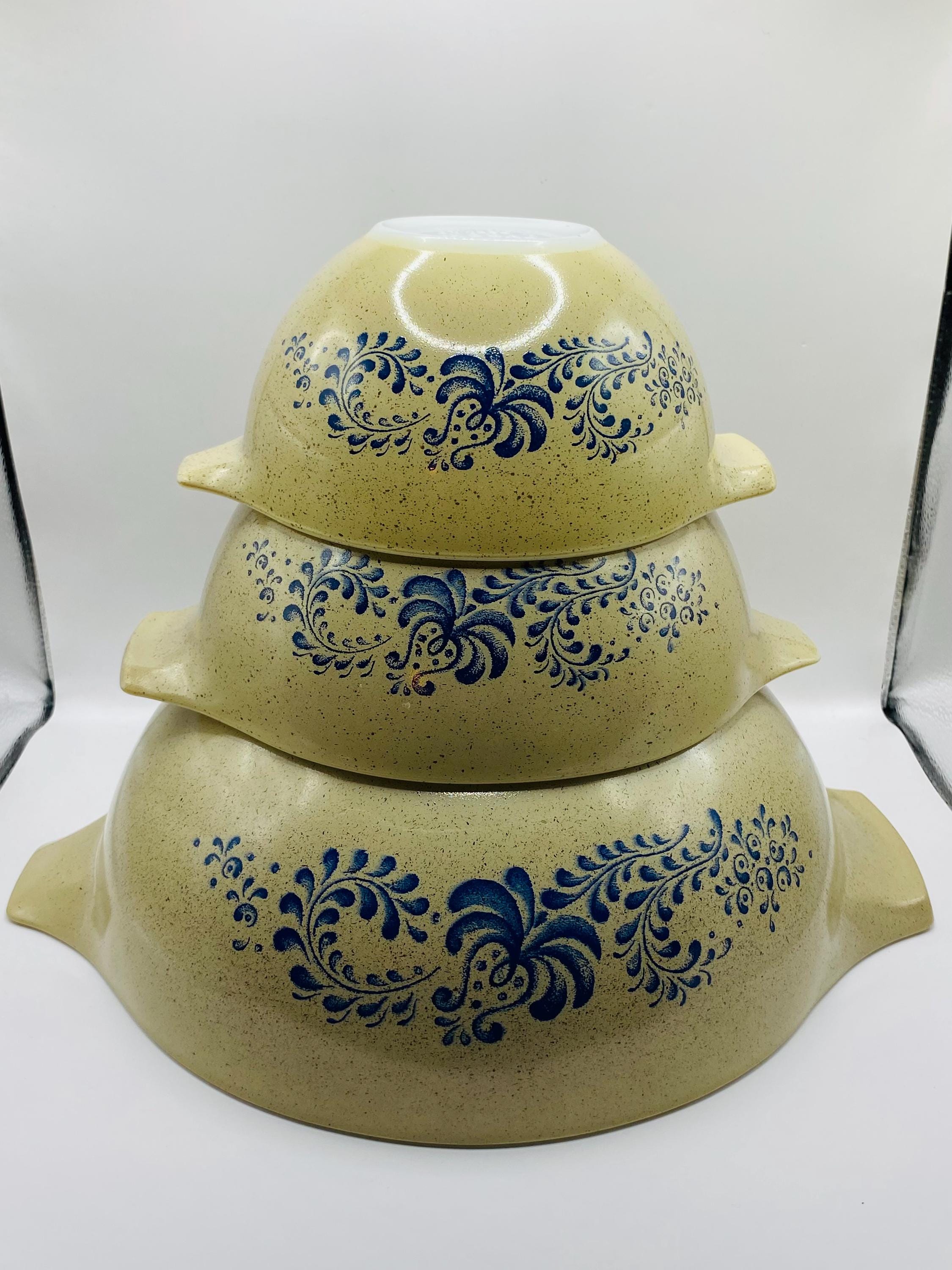 Pyrex Homestead Mixing Bowls - Etsy