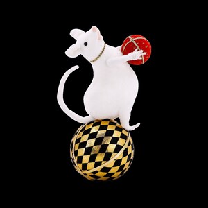 3 PC Collection White Mouse Balancing on Circus Balls 13.5 - Etsy