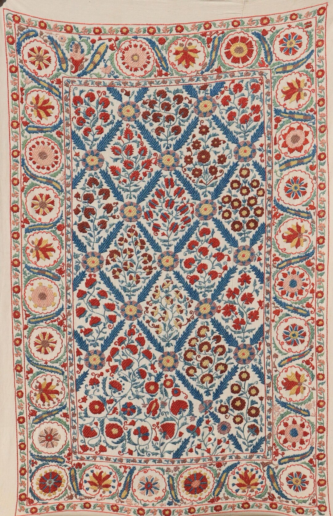 Uzbek Handmade Embroidery Suzani. Bedspread, Bedcover, Wall Hanging ...