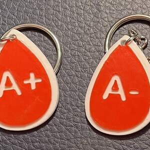 Blood Type / Blood Group Indicator Keyring Keychain - Blood Drop Shaped ...