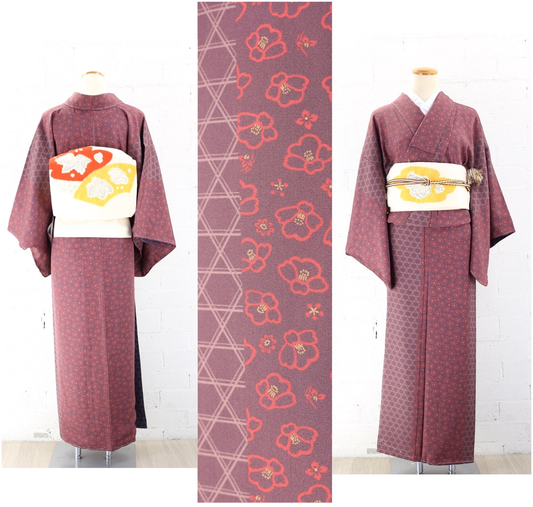 Good Condition, Vintage Camellia&'kagame' Pattern Komon Kimono | Silk ...