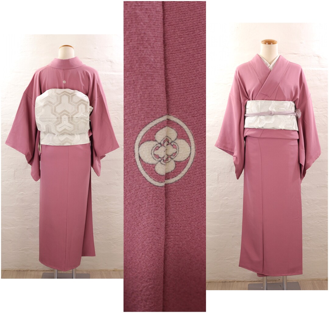 Vintage Rusty Pink Iromuji Kimono With a Family Crest Silk Traditional Kimono Iromuji Kimono ...