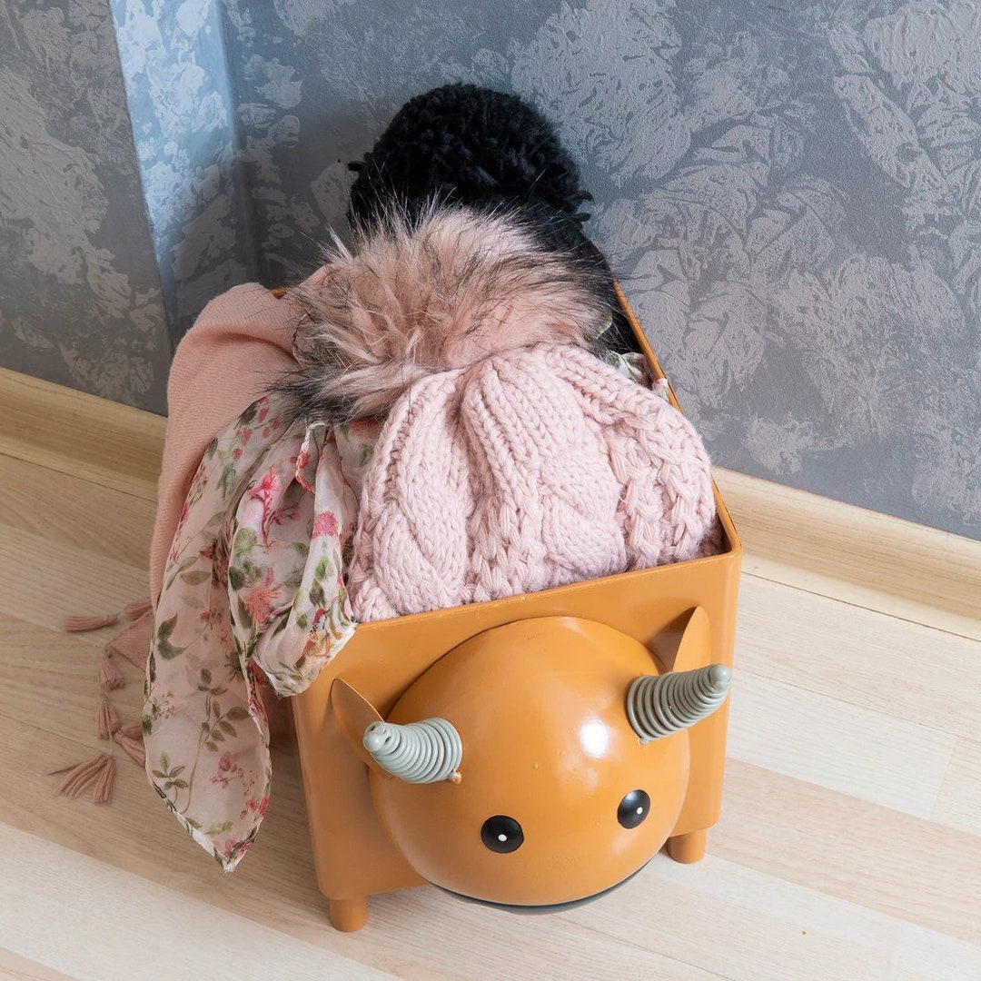 Animal Storage Box & Planter (COW, CAT) Metal and Wood Table Modern ...