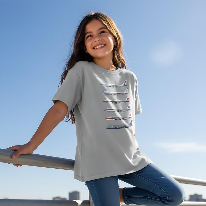 United Airlines Boeing 747-100 Livery Evolution Unisex Kids T-shirt - Etsy
