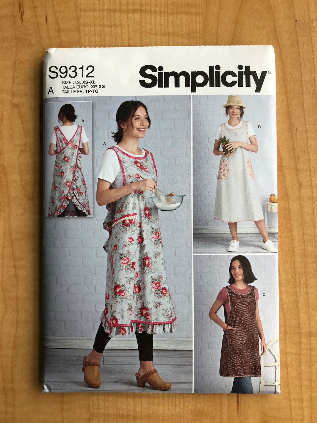 Simplicity Cross Back Apron Pattern S9312 Apron Pattern 9312 - Etsy