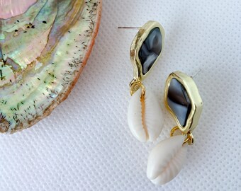 Shell Earrings - Etsy