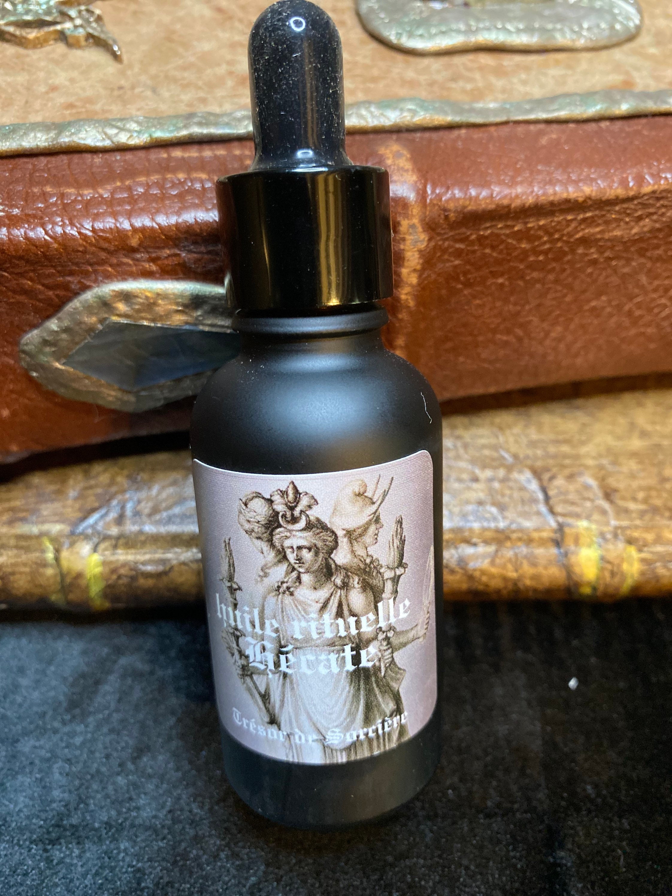 Oil Goddess Hecate Rituals Witchcraft Witchcraft Wicca | Etsy