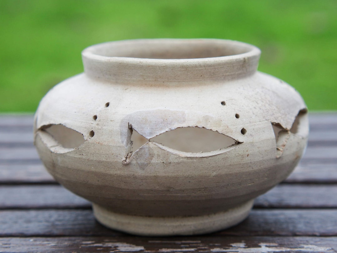 Perforated Terracotta Vase Code VMT14 - Etsy