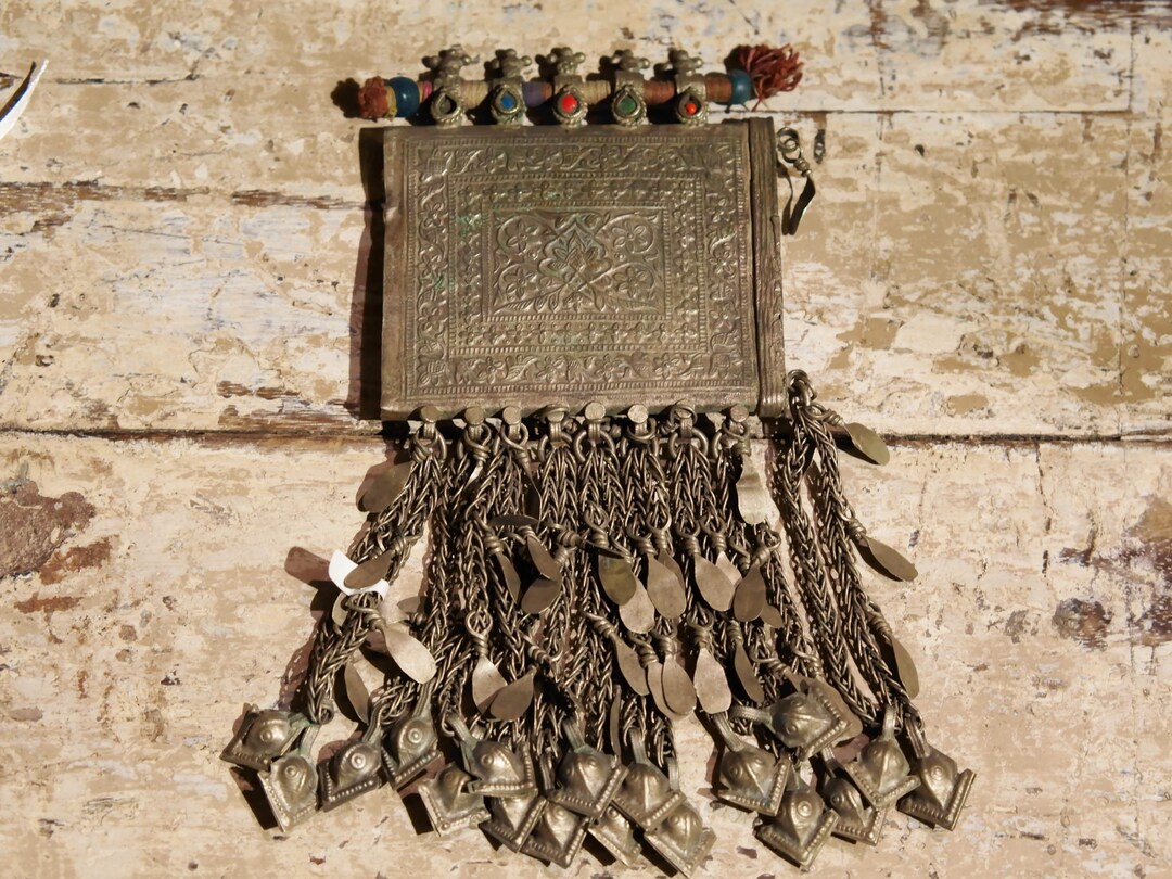 Taviz, Indian Tribal Amulet, Hindu Indian Tribal Ethnic Pendant Tkk09 ...