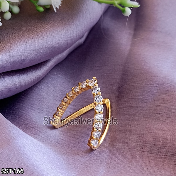 Hand Shaped Ring - Etsy