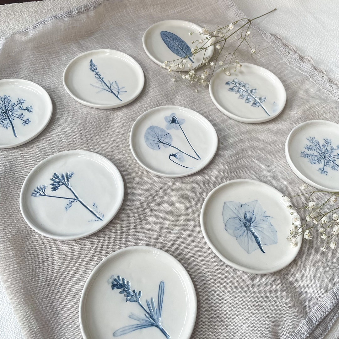 Ceramic Wedding Favors Handmade Saucers With Real Leaves and Flowers ...