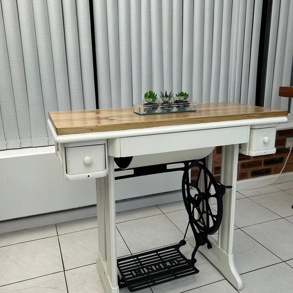 Singer Sewing Table - Etsy UK