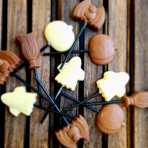 Halloween Assorted Lollies Pack of 3 Trick or Treat Gift or Halloween ...