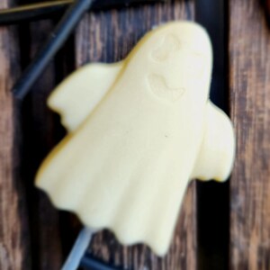 Halloween Assorted Lollies Pack of 3 Trick or Treat Gift or Halloween ...