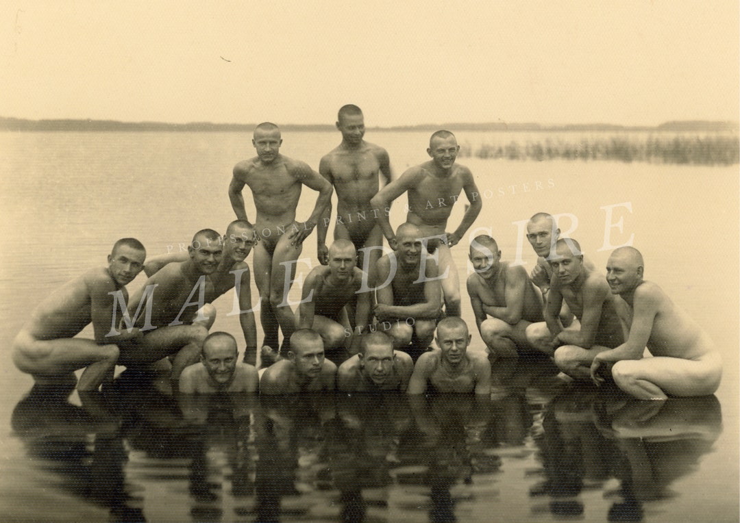 Premium Reproduction Vintage Print/poster: nude Soldiers in - Etsy
