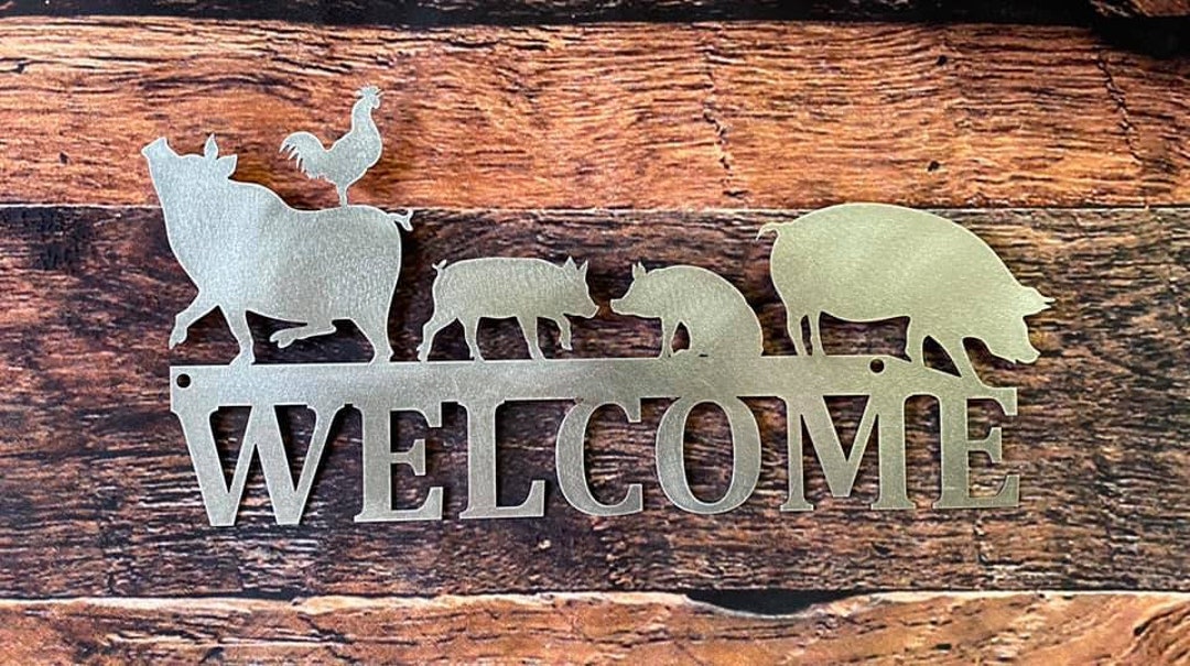 Pig Welcome Sign, Metal Welcome, Happy Pigs Sign, Farm Animal Welcome ...