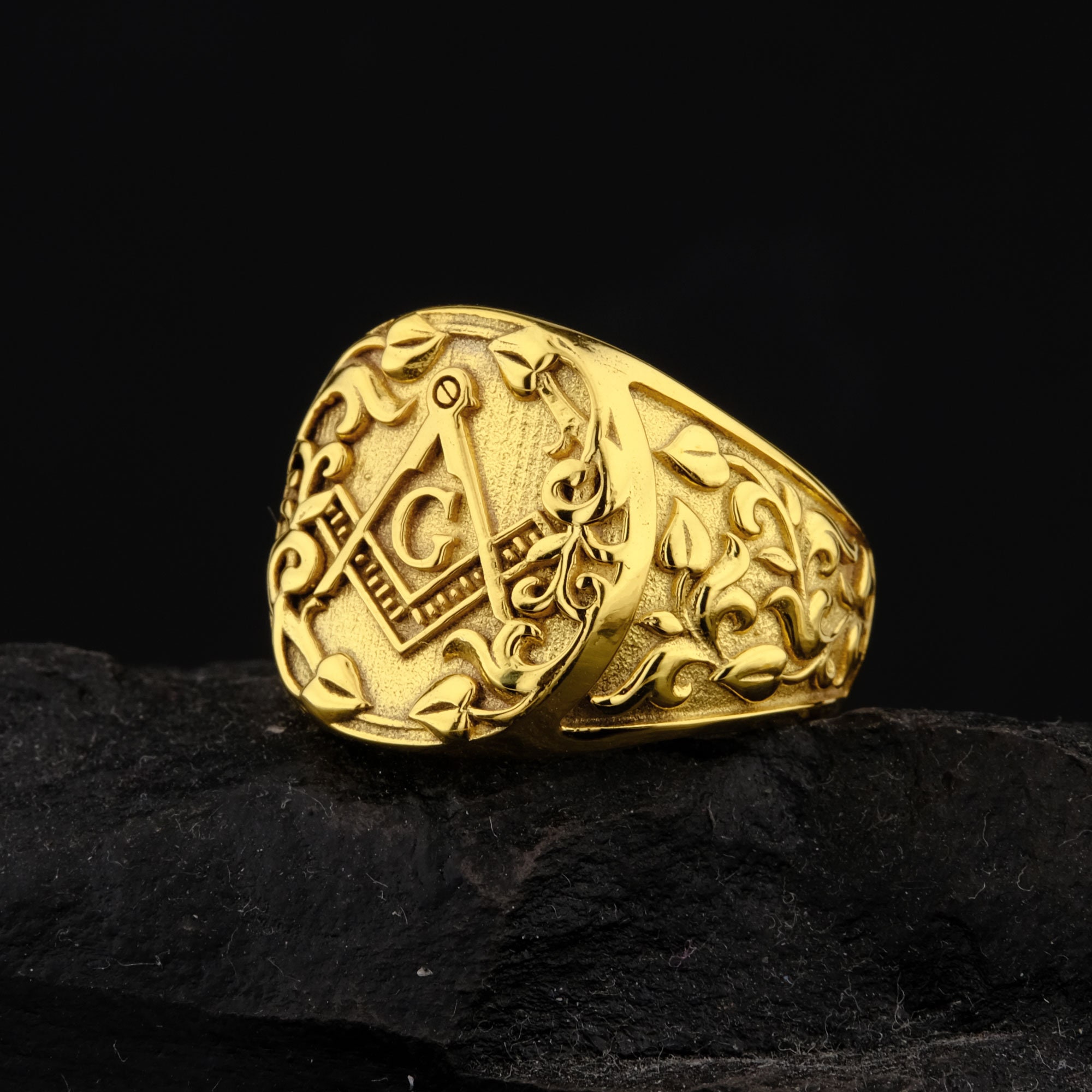 14k Solid Gold Masonic Signet Ring: Freemason Master Mason Ring - Etsy