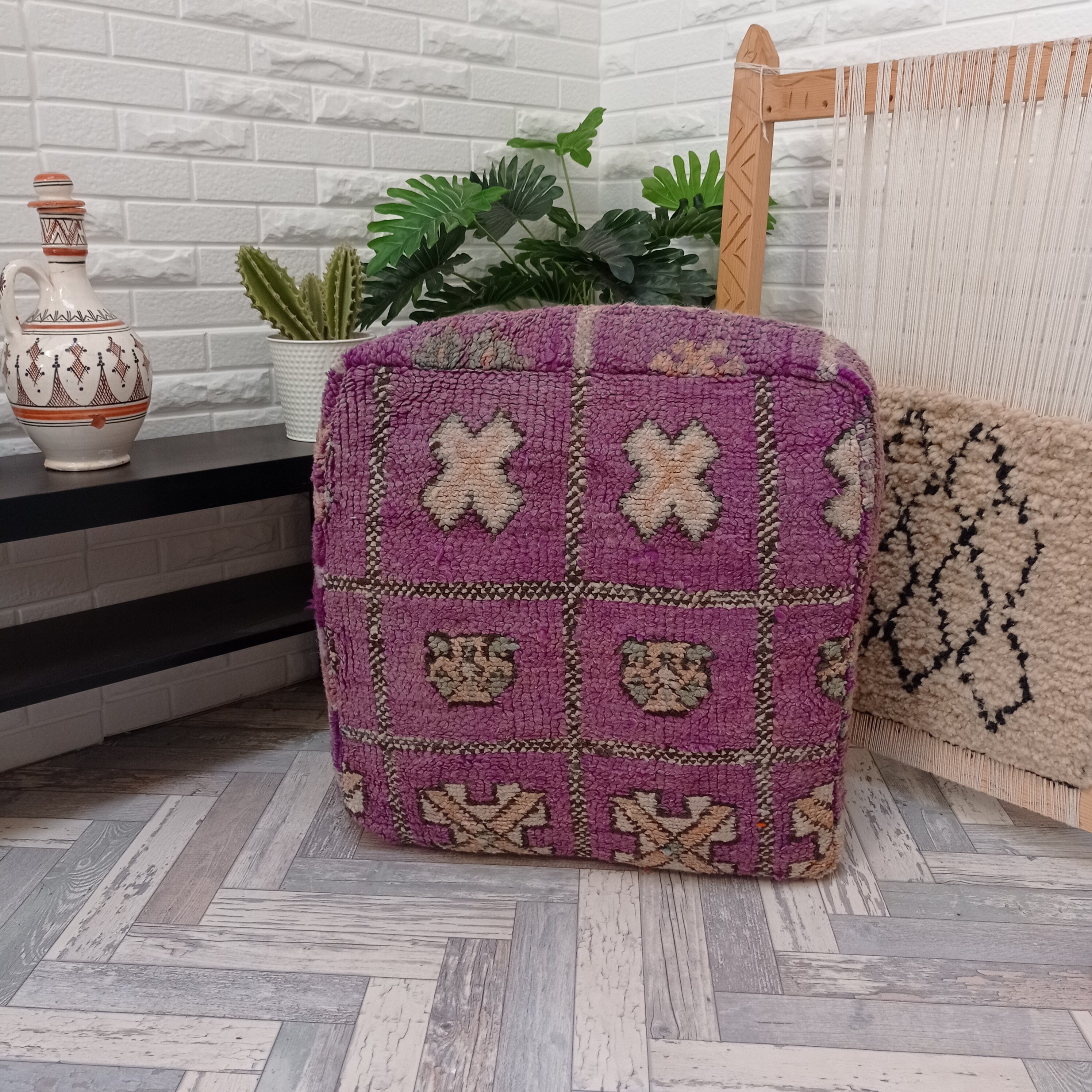 Vintage Berber Moroccan Pouf,moroccan Kilim Pouf,vintage Moroccan ...