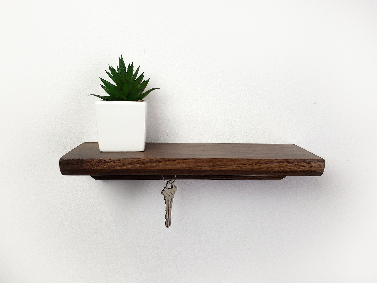 Floating Key Holder Shelf, Magnetic Key Holder Shelf, Key Holder for ...