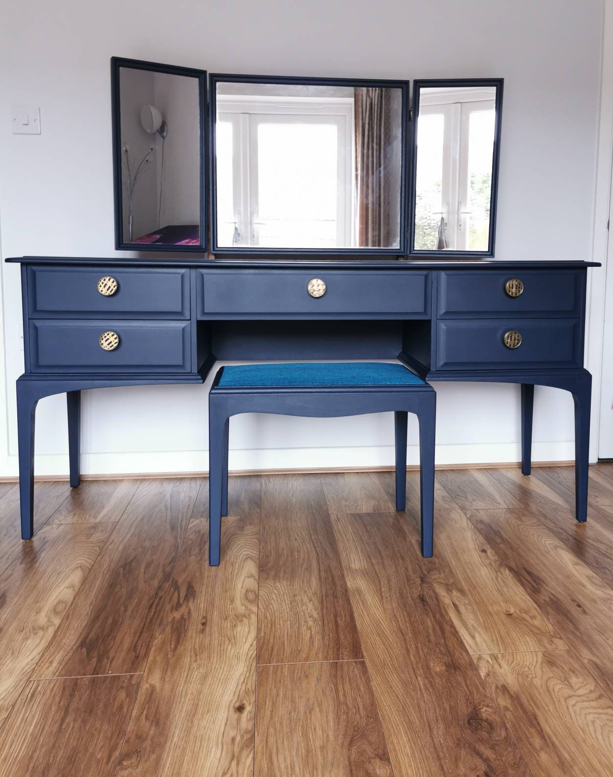 Stag Dressing Table With Stool and Triple Folded Mirror, Navy Furniture ...