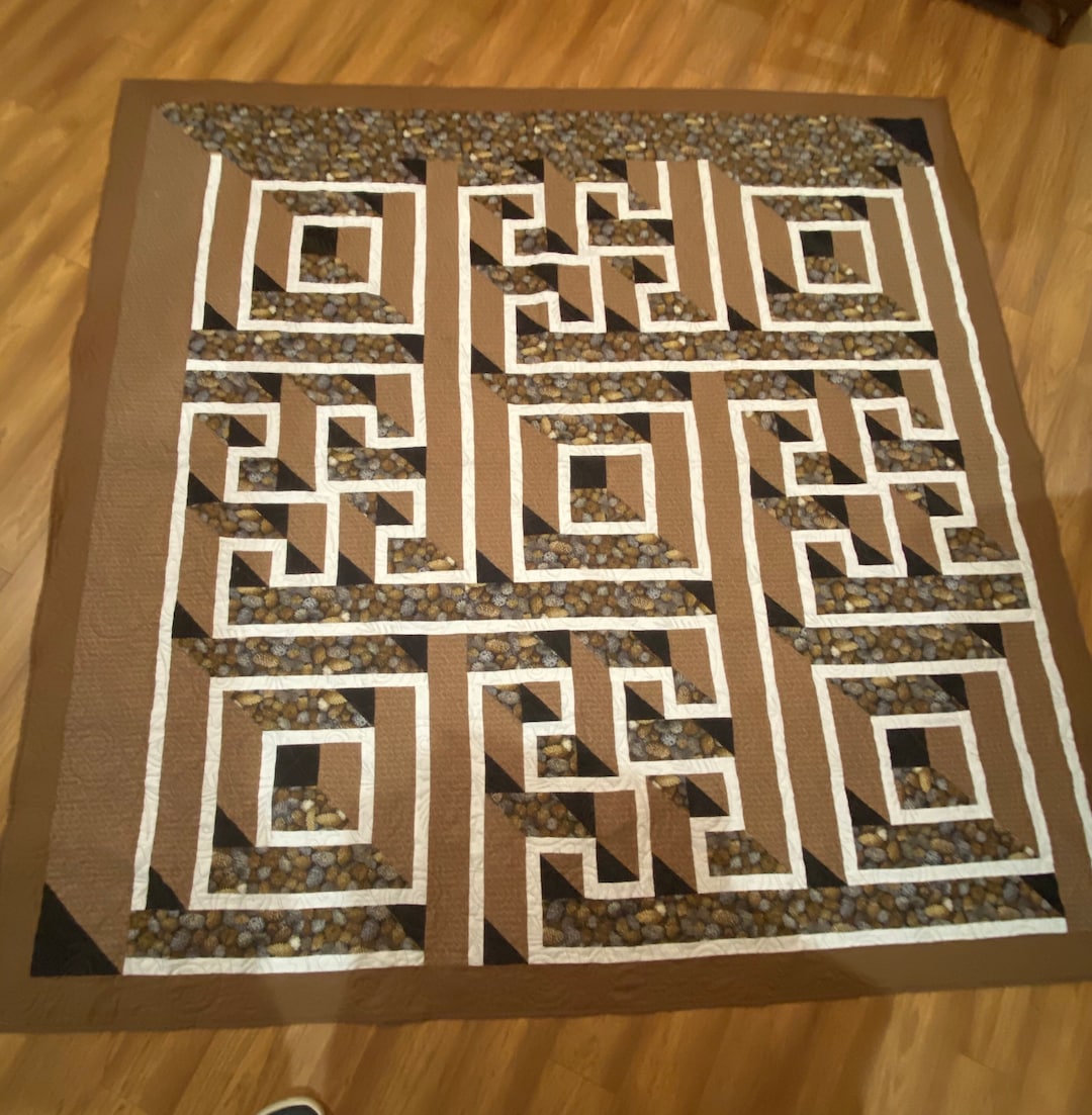 Handmade Labyrinth Walk Finished Quilt, Queen 80" X 81" - Etsy