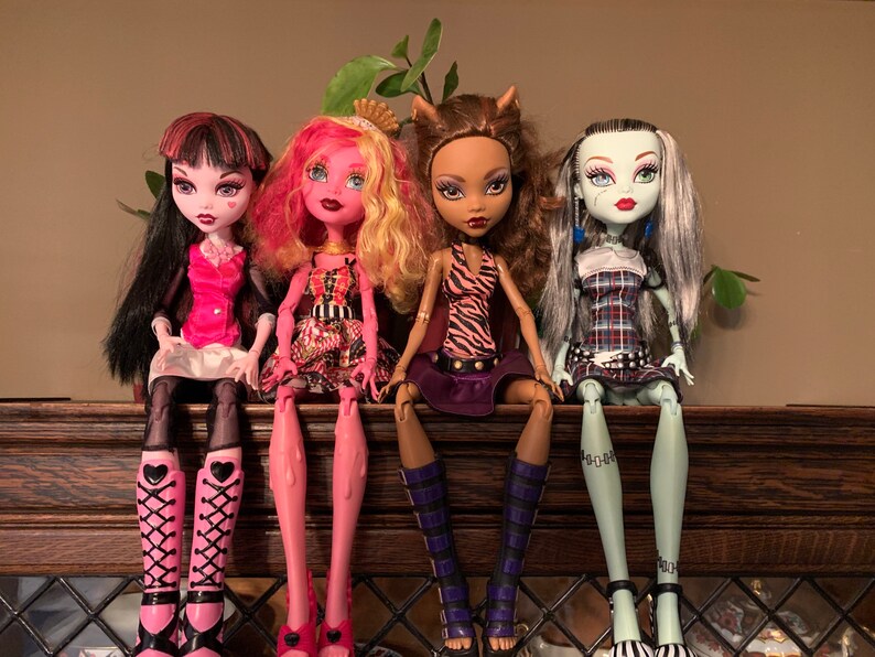 Frightfully Tall 17 Inch Dressed MH Monster High Dolls/, 42% OFF