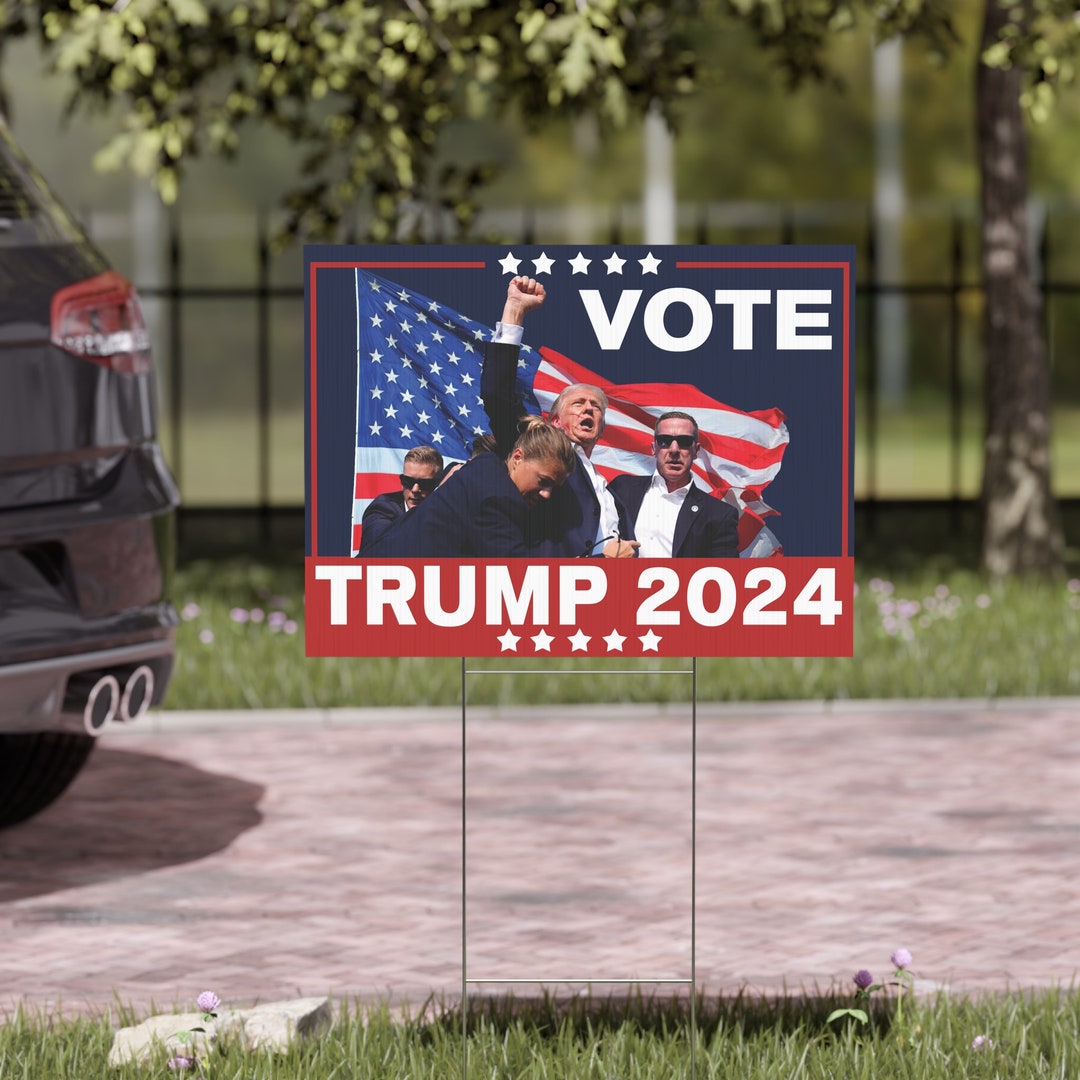 Best Trump Lawn Sign, Heroic Trump Photo, Trump Yard Sign With Stand ...