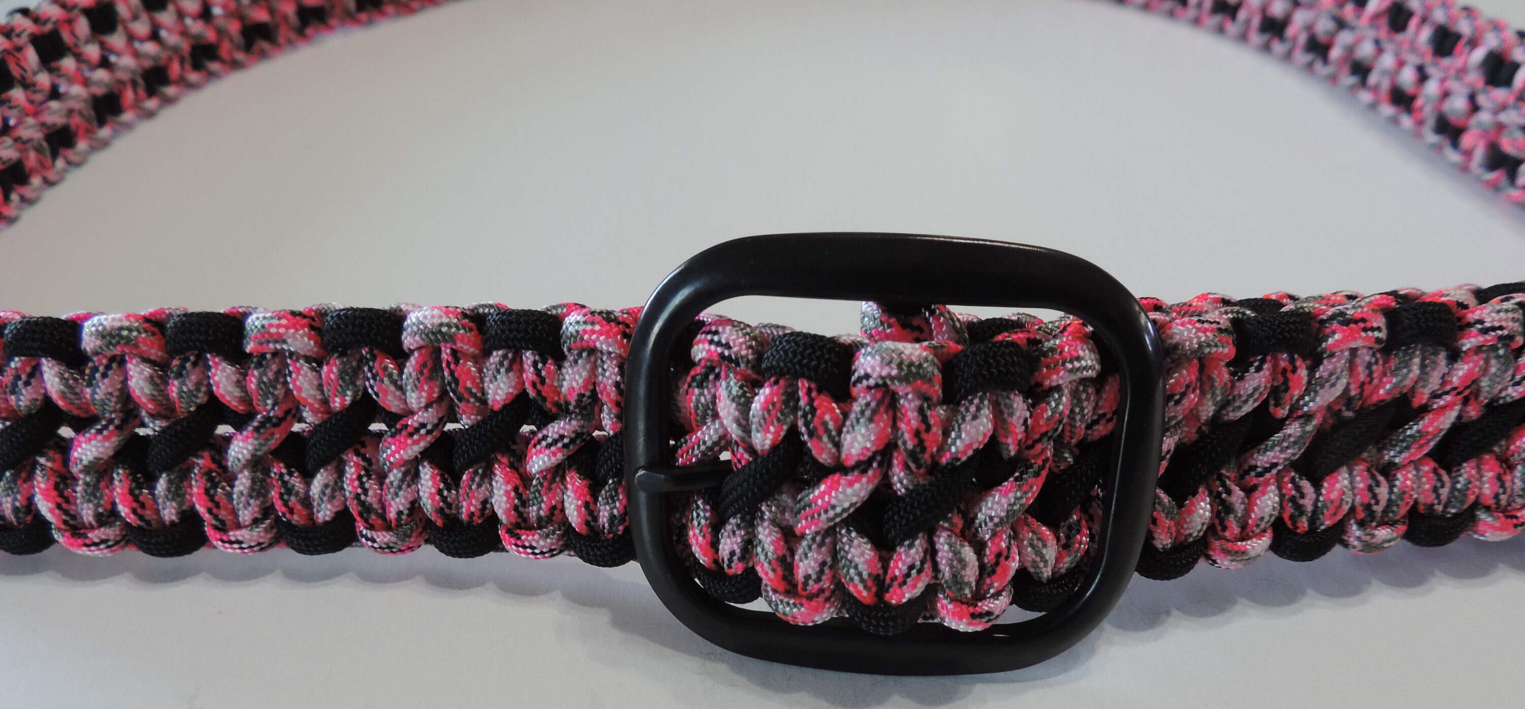 Homemade Pink and Black Paracord Belt - Etsy