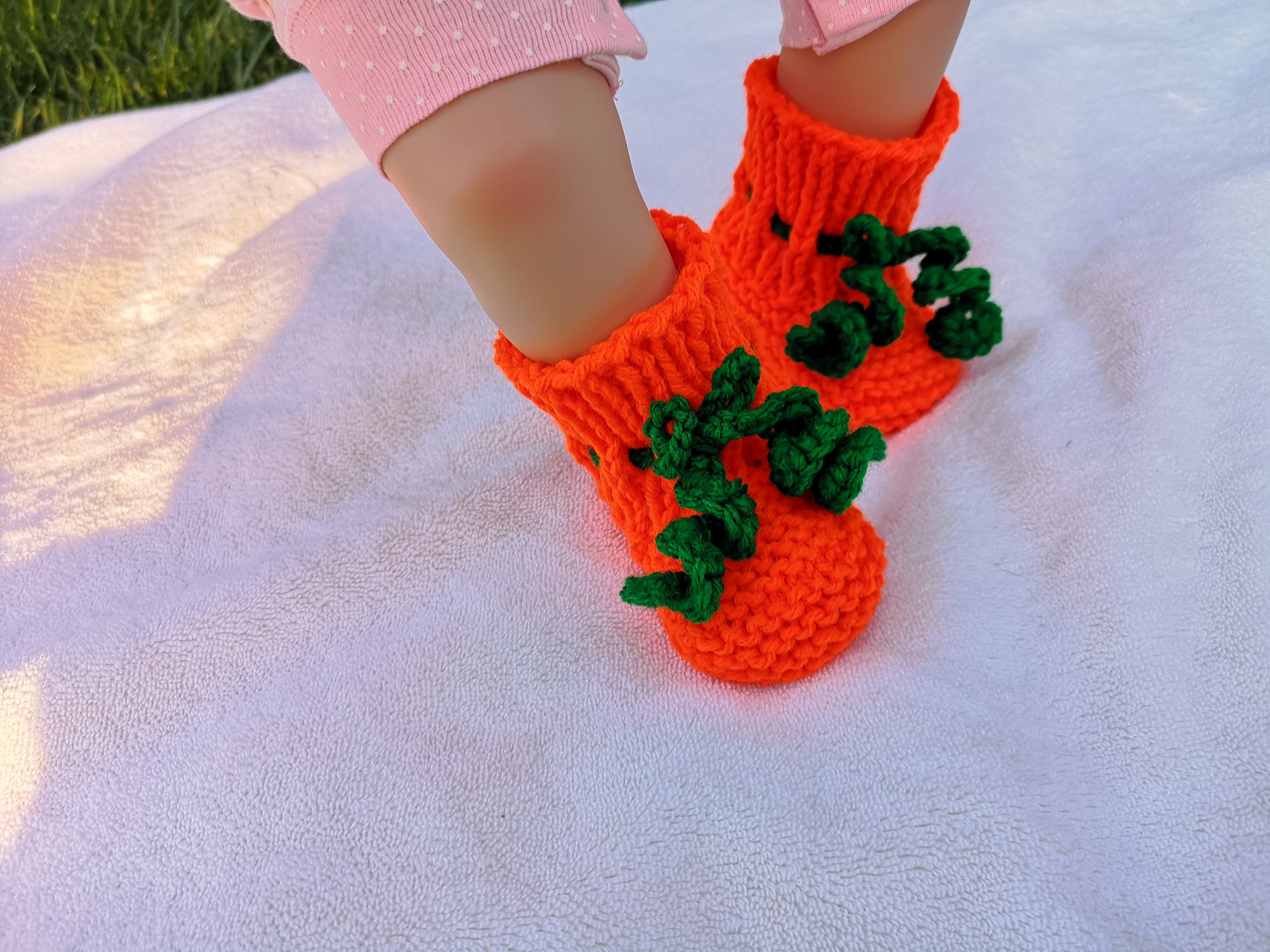 Halloween Pumpkin Baby Booties Knitting Pattern – Festival Costume (PDF ...