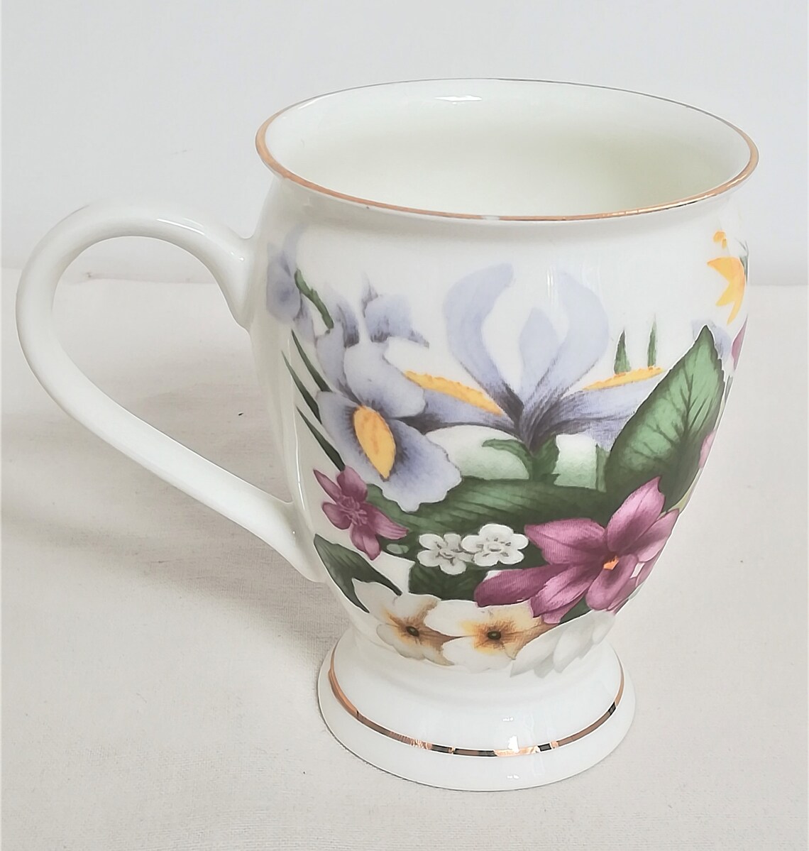 Vintage Floral Fine Bone China Footed Mug Gilt Elizabeth Smythe Design ...