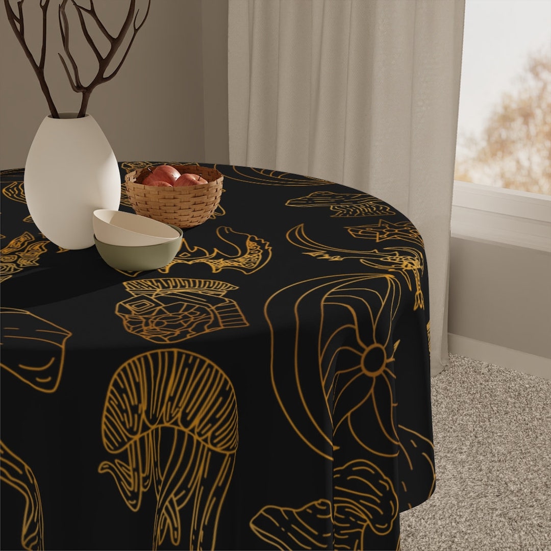 Morrowind Moon and Star Gold on Black Pattern Table Cloth, Art ...