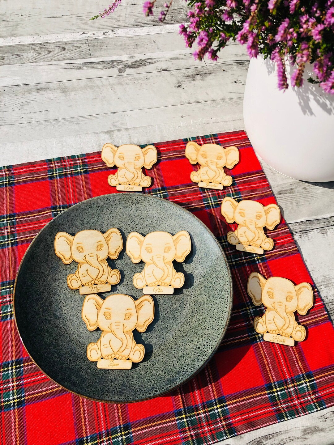 Elephant Place Cards,elephant,custom Place Cards, Engraved Animal Place ...