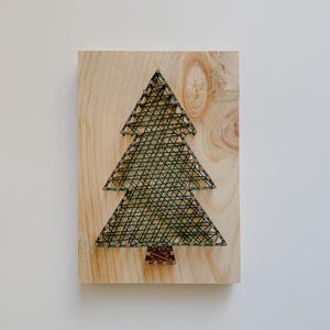 Christmas Tree String Art Template | DIY String Art | String Art ...