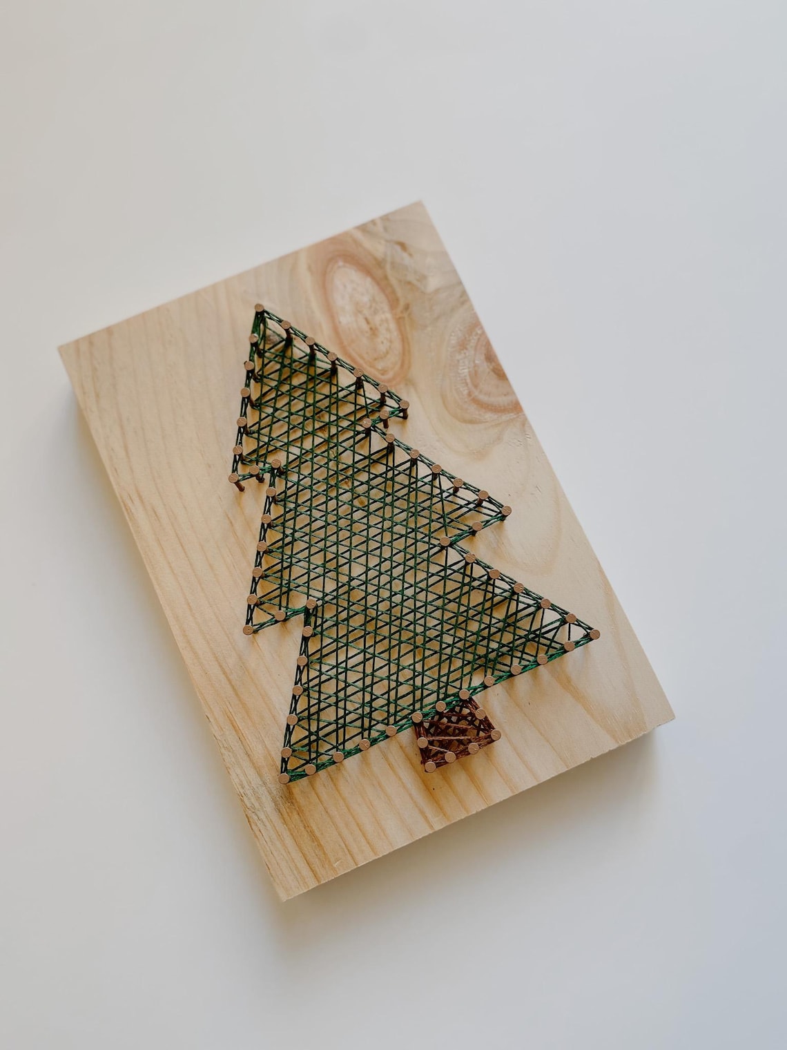 Christmas Tree String Art Template | DIY String Art | String Art ...