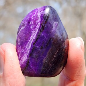 1.7 AA Gel Sugilite 27g, Rare Semi Precious Gem Sugilite Palm Stone ...