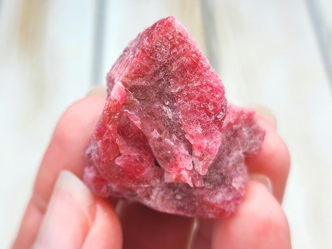 1.4" A+ Rhodonite Gemstone 30g, Natural Untreated Rhodonite Crystal ...