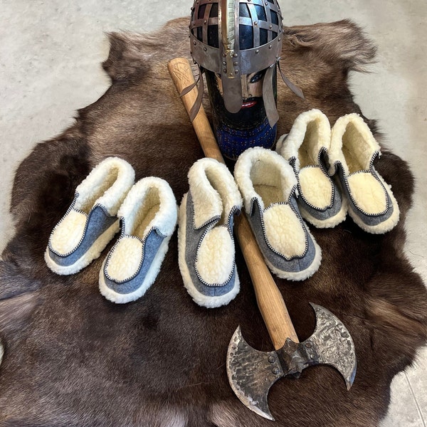 Wool Slippers - Etsy