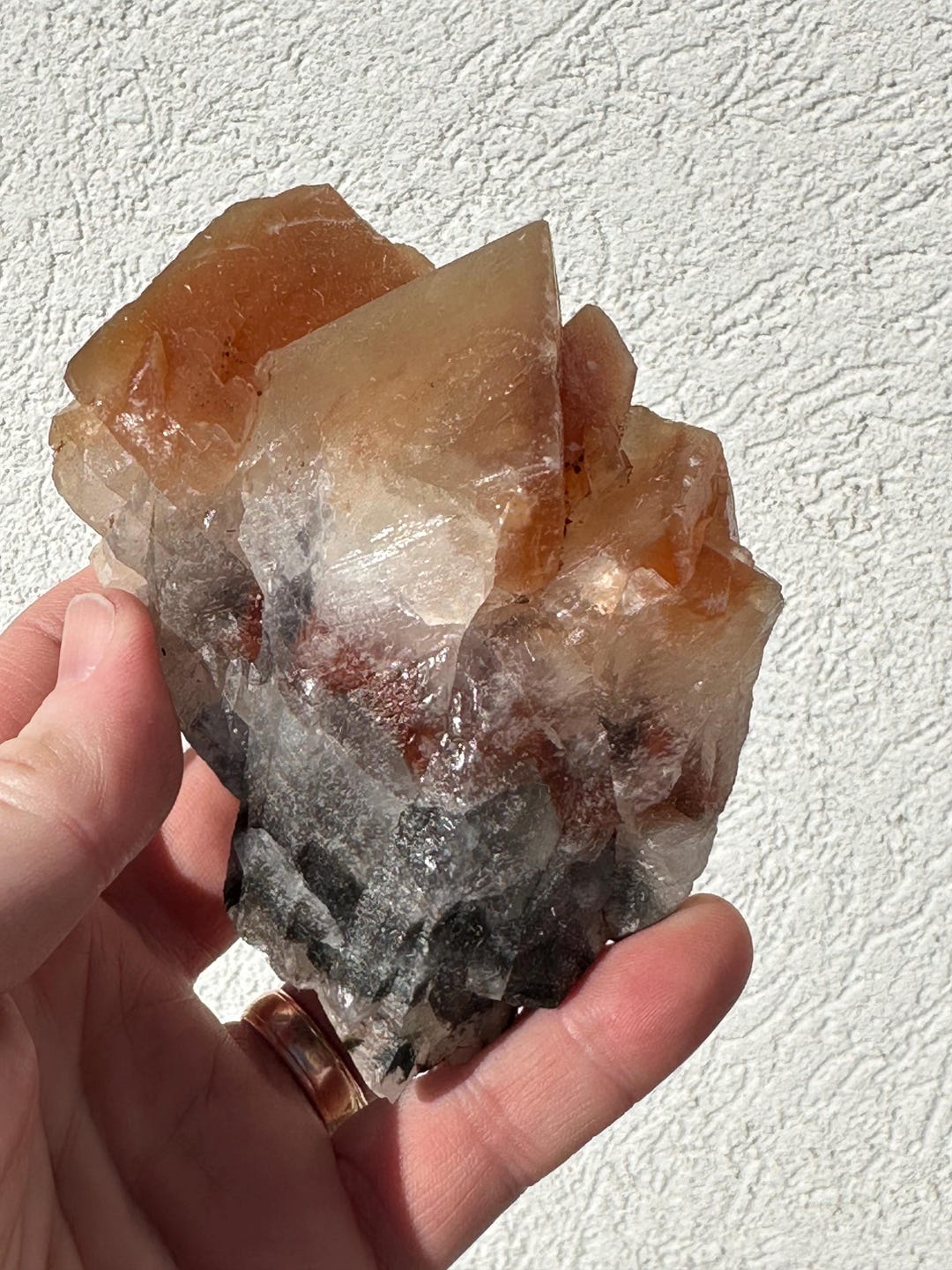 Buying Stuff is Fun!! 3.5-inch Monarch (mariposa) Calcite - Santa ...
