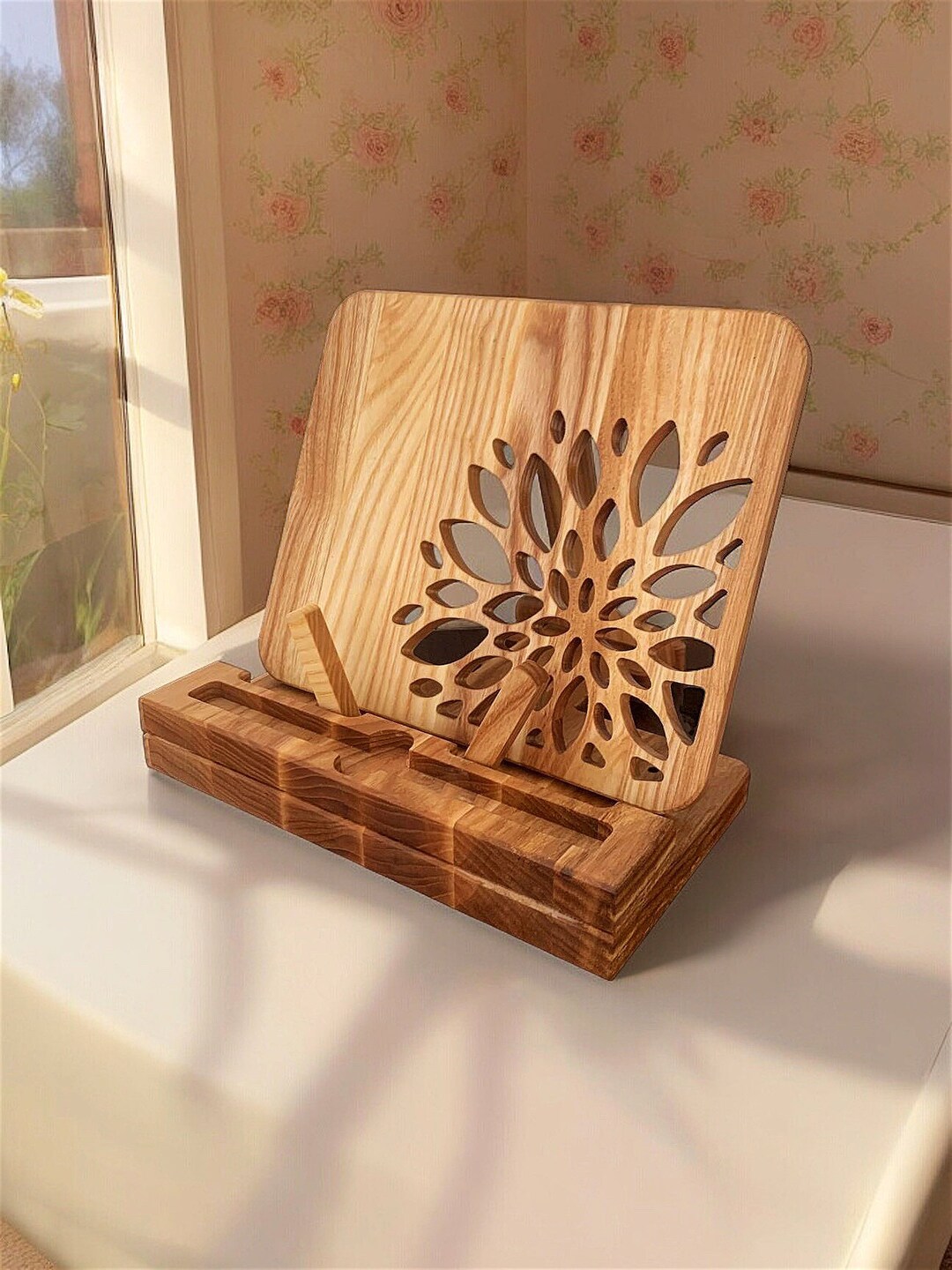 Wooden Book Stand Holder Cookbook Display Recipe Book Page Holder for ...