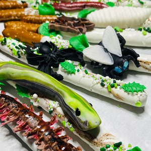 Pool Theme | Birthday Party Favors | Chocolate Covered Pretzels | Kids ...