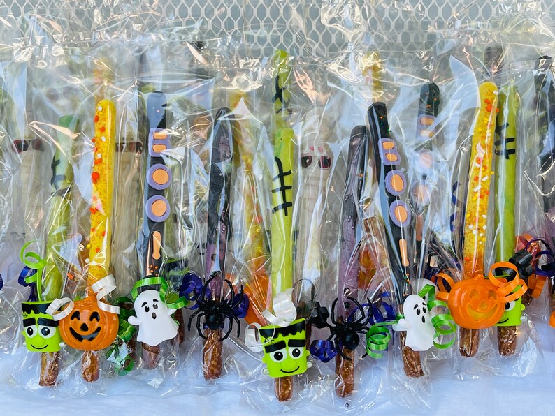 Back to School Treats Chocolate Covered Pretzel Rods Teacher | Etsy