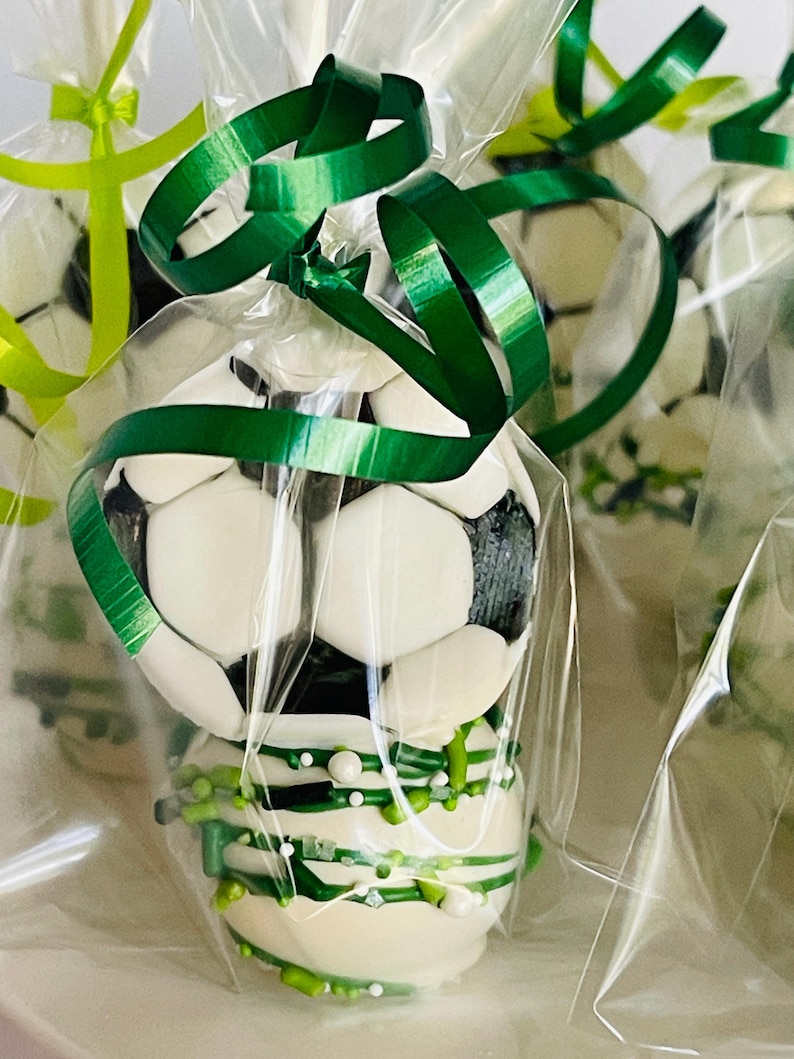 Soccer Ball Cake Pops – Kids Sports Birthday Party Favors, Professional ...