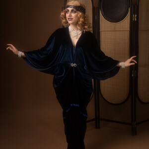 1920s Velvet Gown Navy Deep Blue Hollywood Style Great Gatsby Burlesque ...