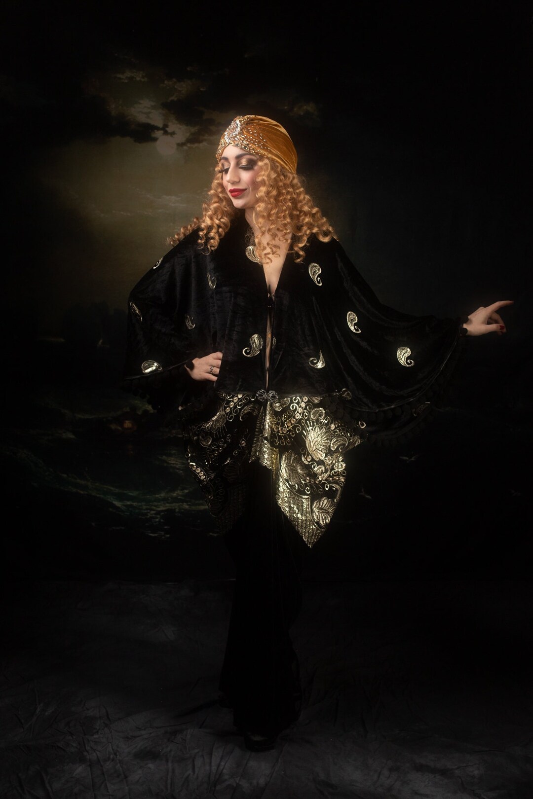 Art Deco Black & Gold 1920s Velvet Gown Color Hollywood Style Great ...