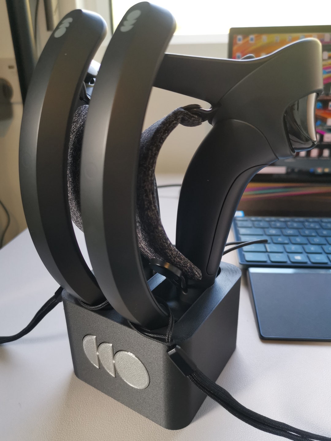 Quality Charging Dock Stand/holder for the Valve Index VR Controllers ... Quality Charging Dock Stand/holder for the Valve Index VR Controllers ...
