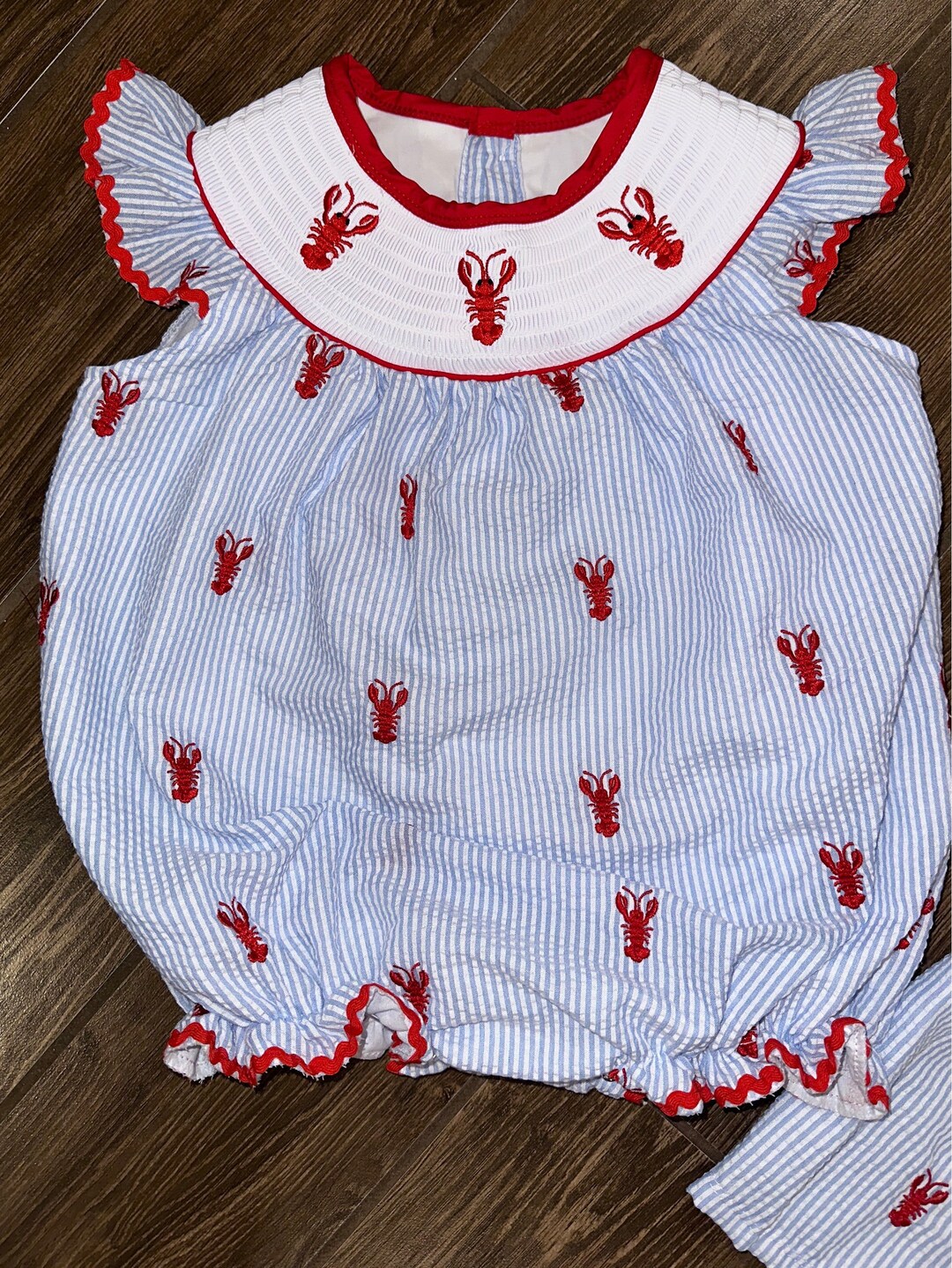 Girls Seersucker Bubble Crawfish Smocked Outfit - Perfect for Spring ...