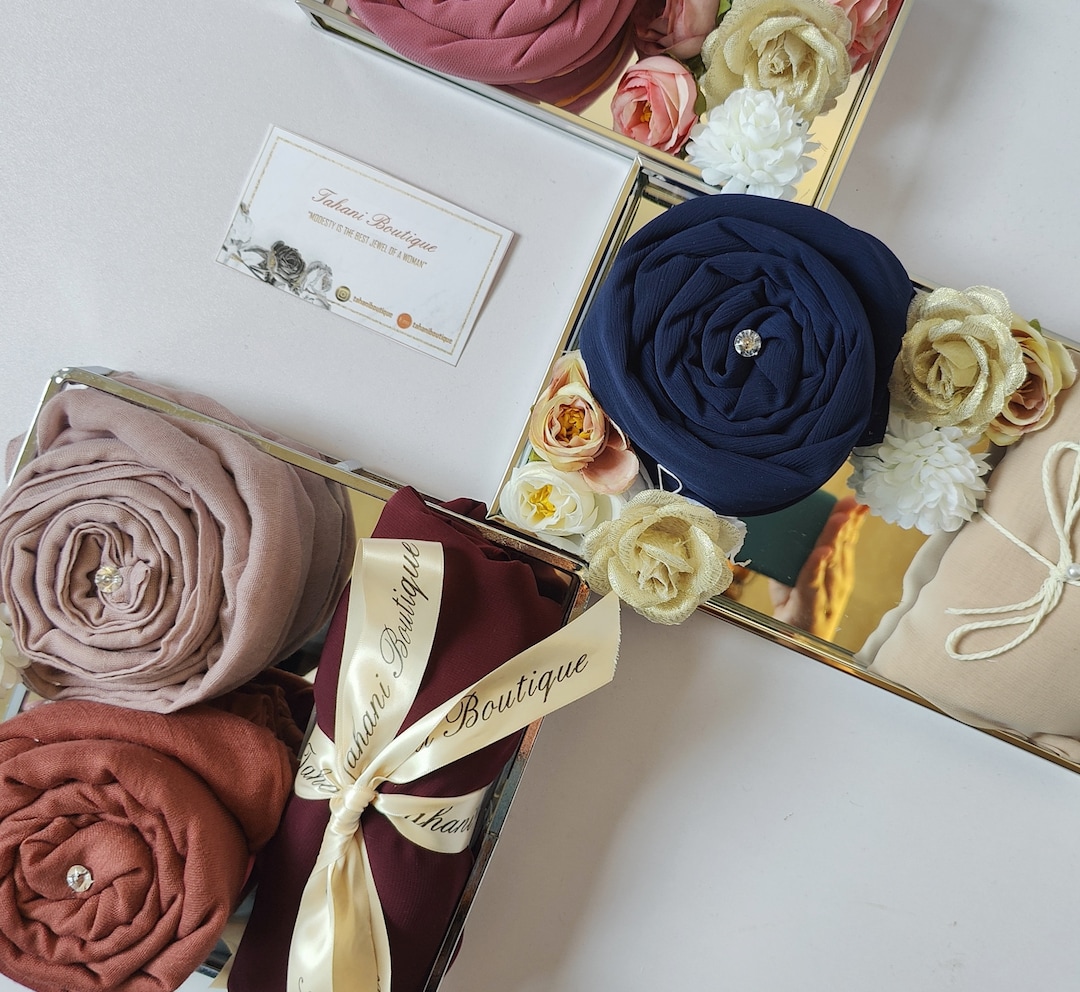 Mirrored Tray Hijab Gift Box, Scented Flowers, Personalized Scarf - Etsy
